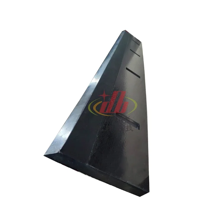 Conveyor Chute Polyurethane Rubber Ceramic Canoe Skirtboard Wear Liners