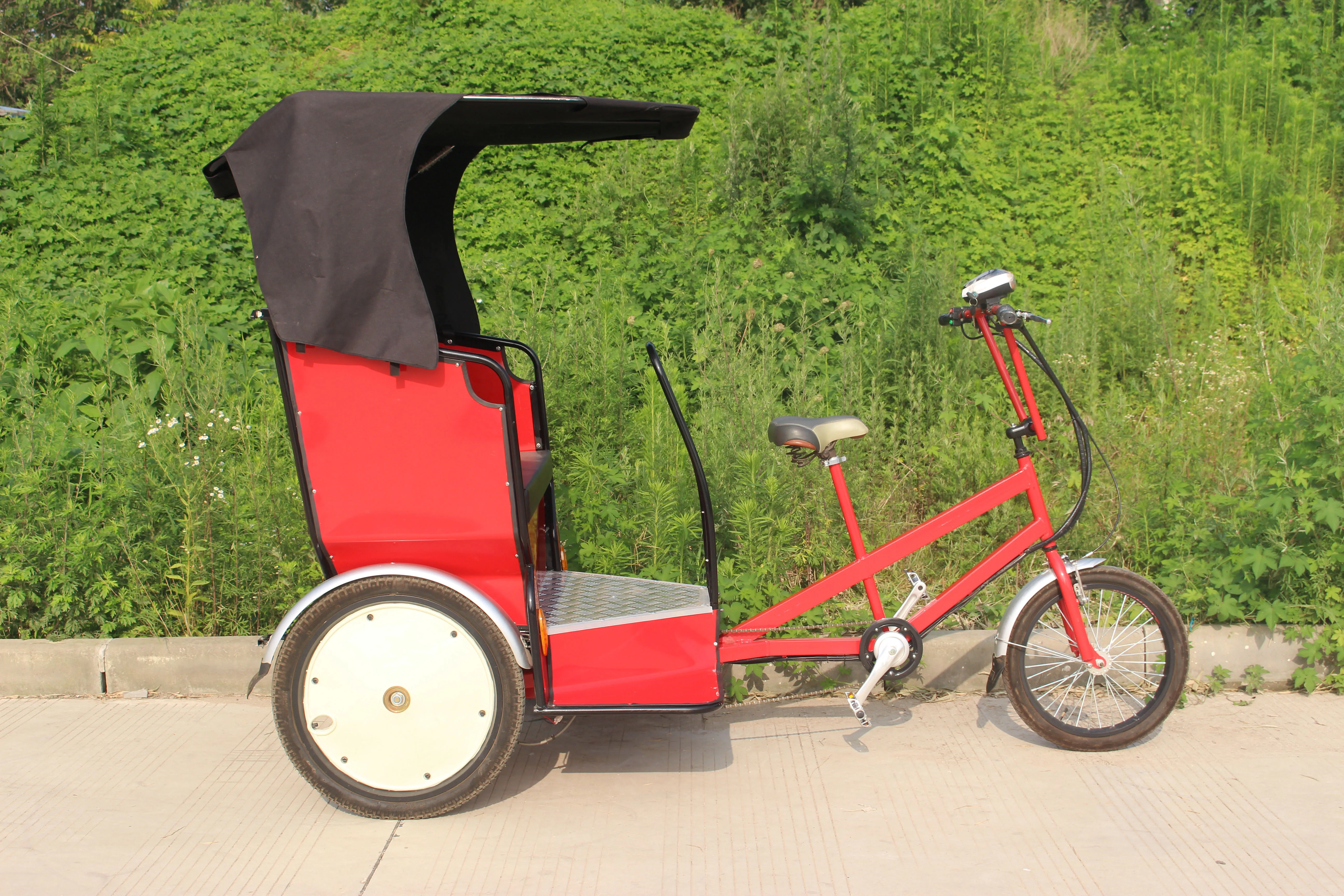 OEM Customized 3 Wheels Electric Tricycle Pedicab Rickshaw