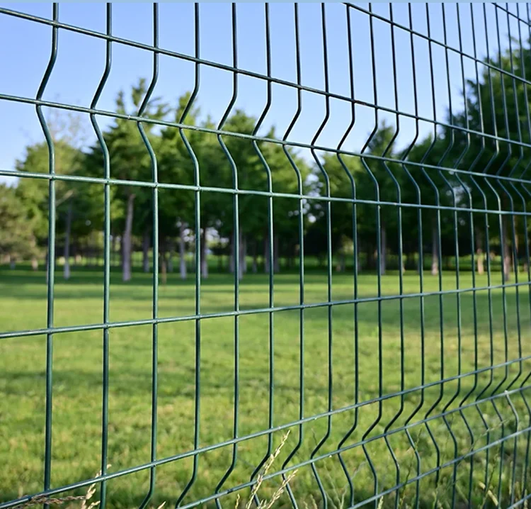 Triangular Garden Curved 3D Fence Welded Wire Fence PVC-coated Welded ...