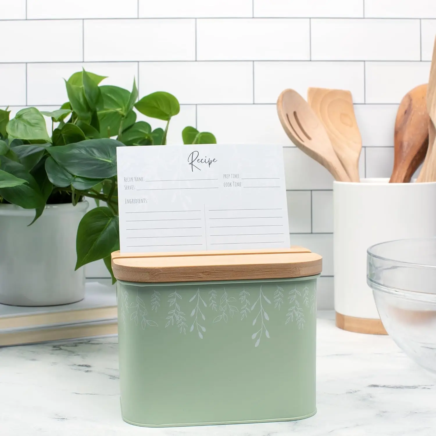 Farmhouse Kitchen Vintage Bamboo Lid Metal Recipe Divider Holder And ...