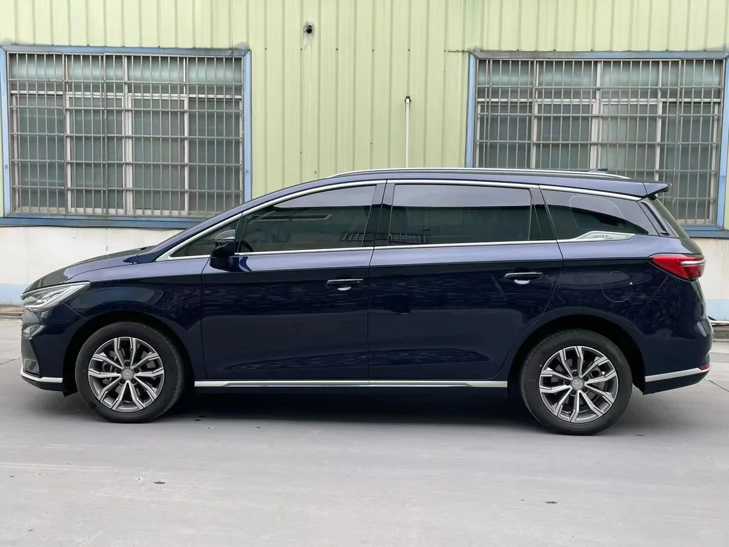 2021 Used Car Byd Song Max Compact Mpv Car Best Price 4-door 5-seater ...