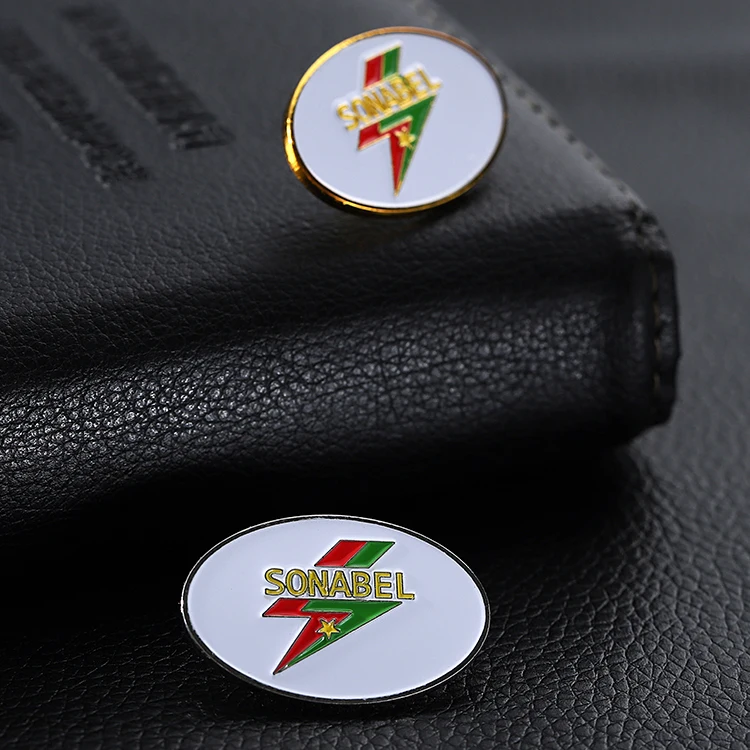 Luxury Women Fashion Jewelry Brooches Gold Silver Custom Logo Letter ...