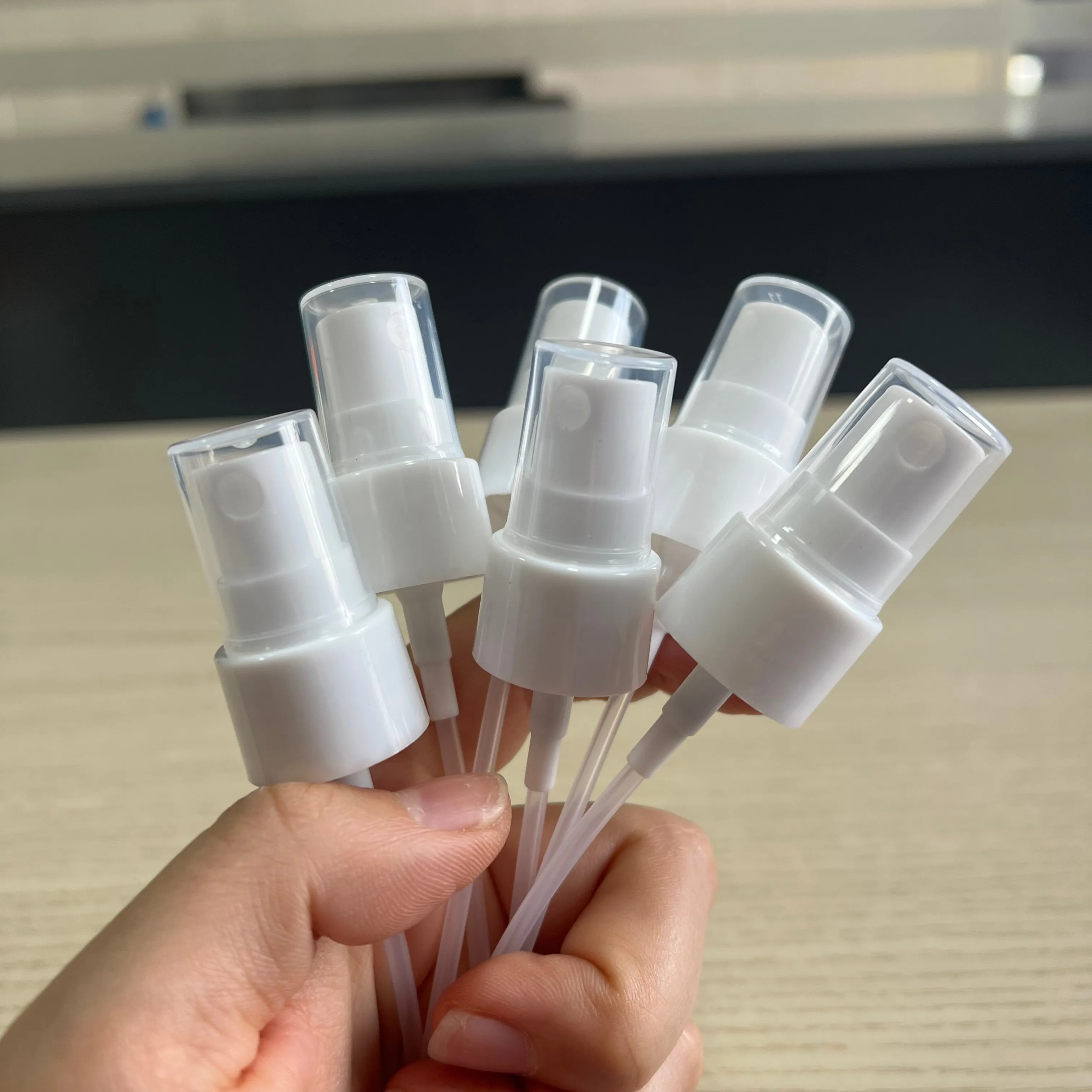 20/410 Cosmetic Crimp Pump Sprayer Fine Mist Sprayers Pump with Collar ...