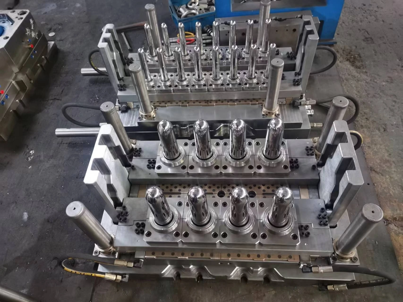 PET Preform Mould - Plastic Injection Mold for Embryo Capsule