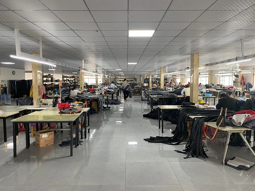 2025 New Wholesale Retail RTT Campers ABS Aluminium Waterproof Roof Top ...