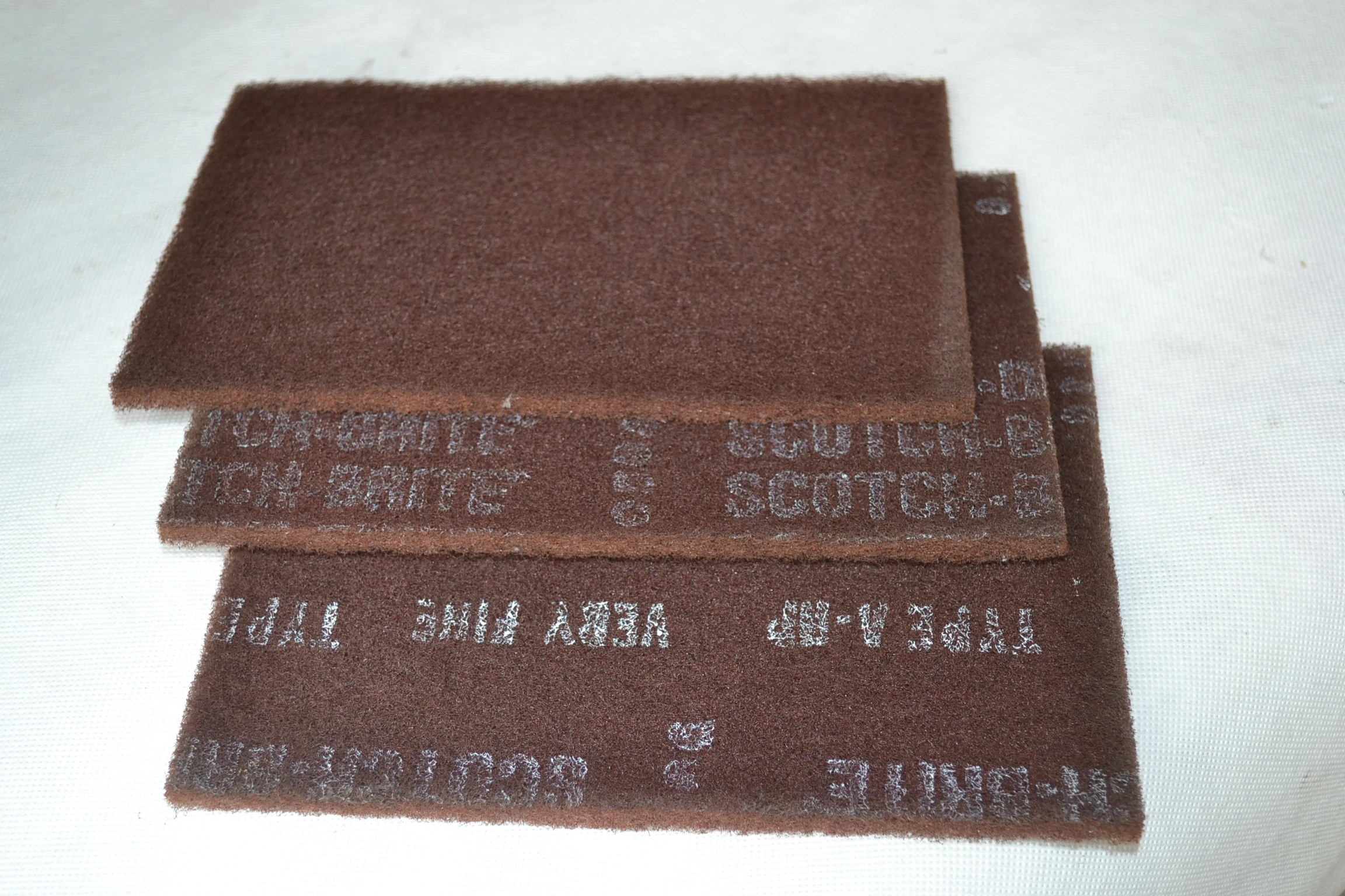 3M 8698 6" X 9" Scotch Brite Non Woven Sanding Hand Scouring Pad ...