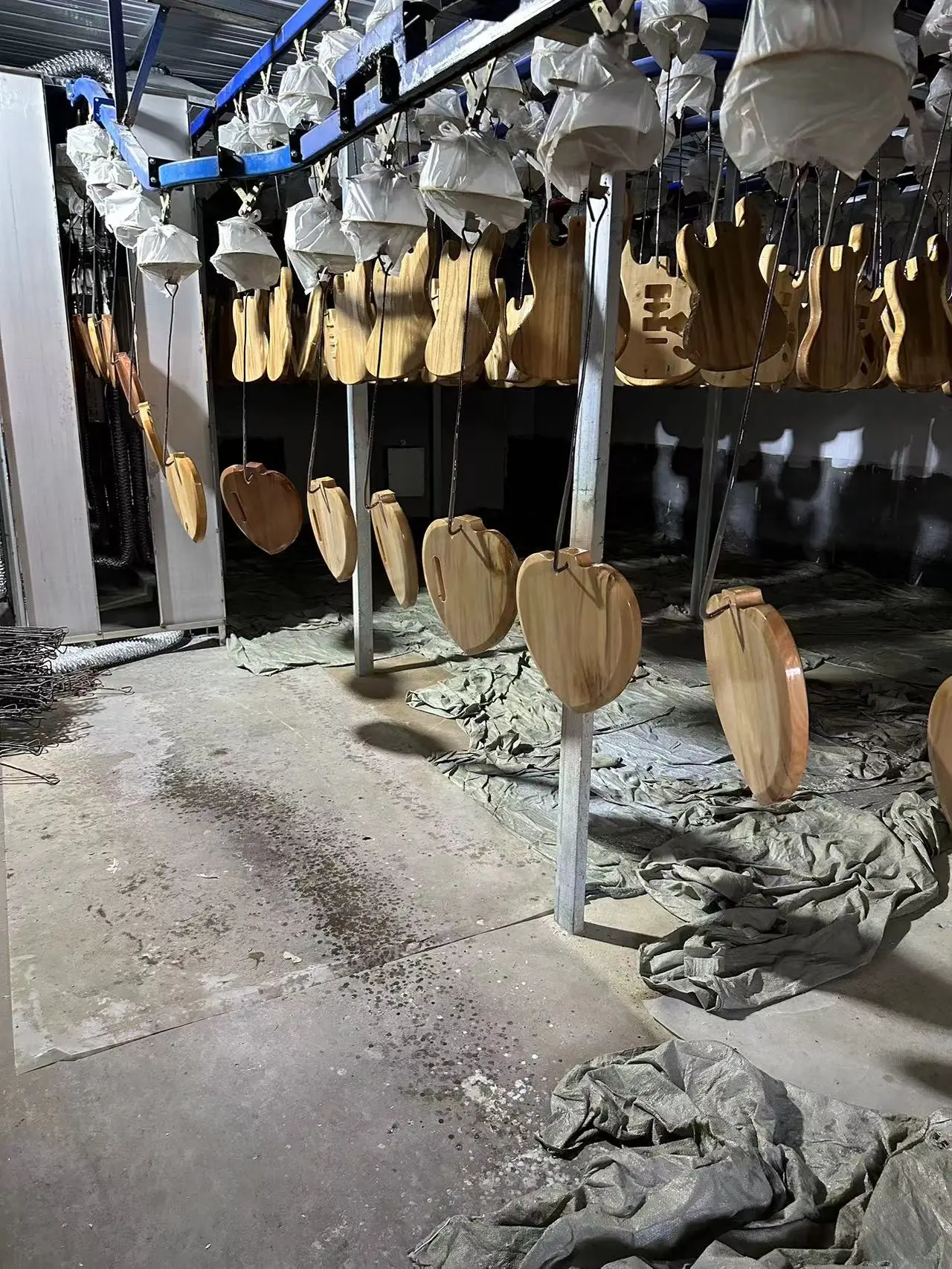 Mahogany 4-String Electric Bass Guitar - Sunburst Color, OEM