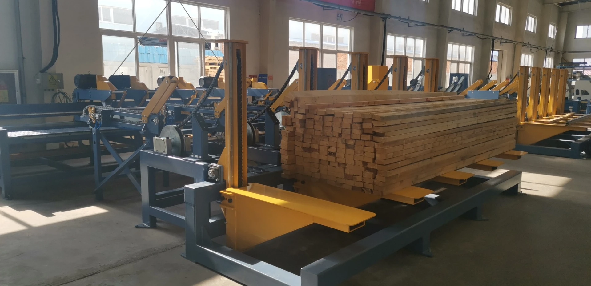 SF8005 Multi Head Trim Saw - High Productivity & Precision