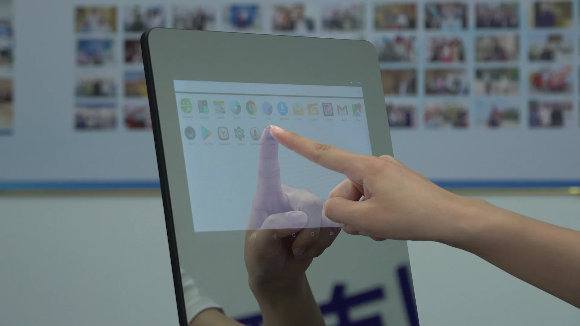 10 Inch Smart Mirror Touch Screen Android Wifi Lcd Advertising Display ...