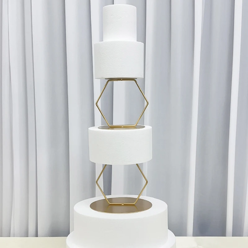 Alibaba.com: Gold Round Cake Separator Mr&Mrs Cake Display Stand ...
