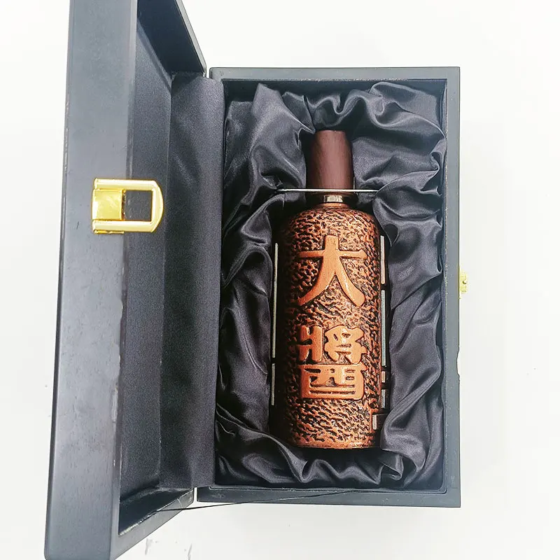 680ml Chinese Baijiu 52% Vol White Liquor Rich In Taste For Gift ...