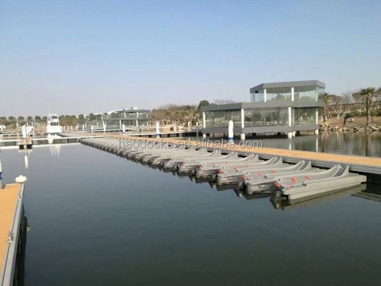 Yamaha Docking System - Rotational Plastic Waverunner Floating Docks