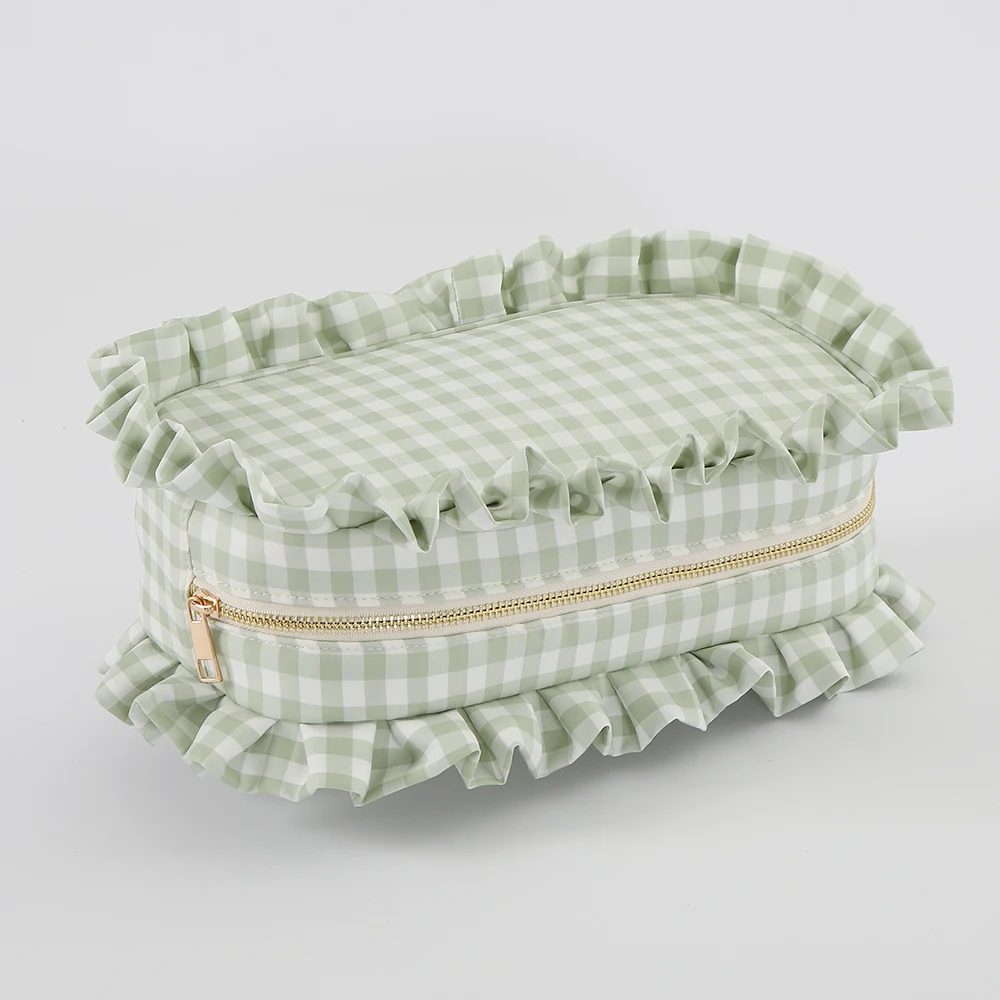 Stock Cute Portable Gingham Ruffle Cosmetic Bags for Women
