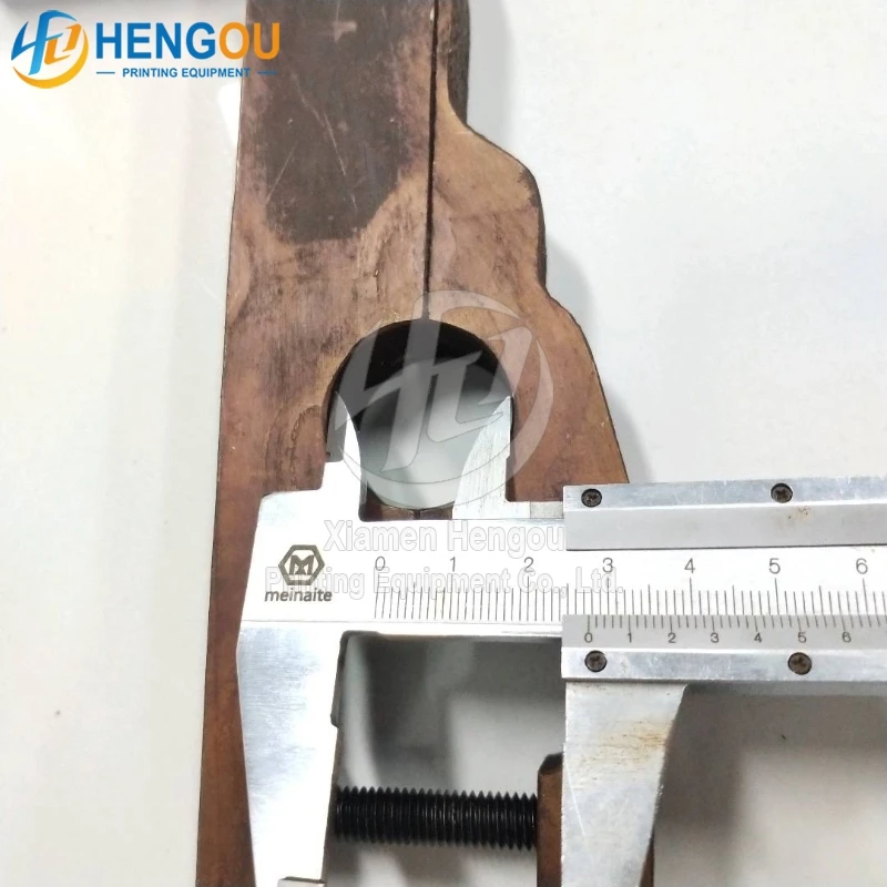 MV.015.100 GTO Perforating Wheel Holder for Offset Printing