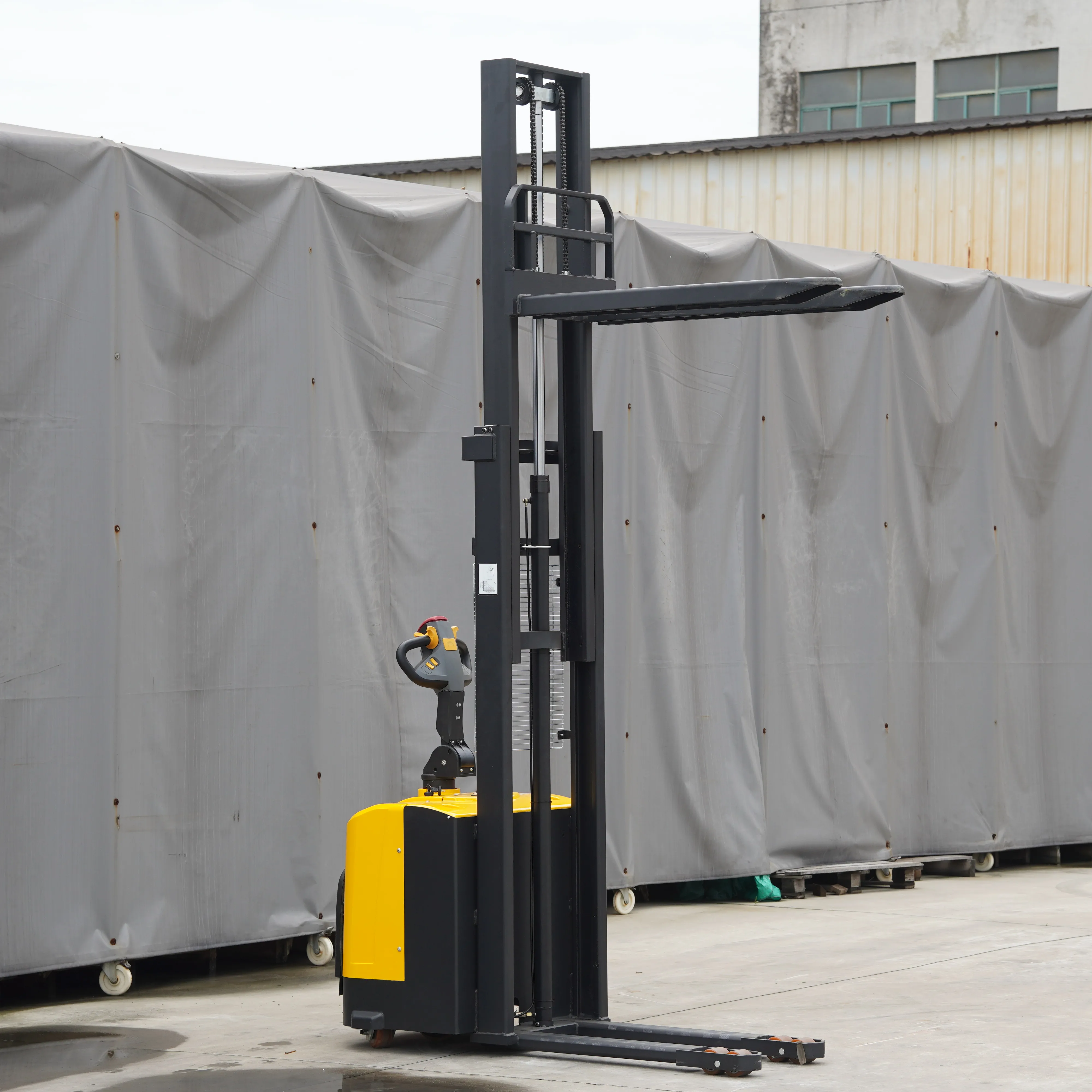 EVERLIFT Electric Stacker 1.5t 2t 1500kg - Portable Forklift