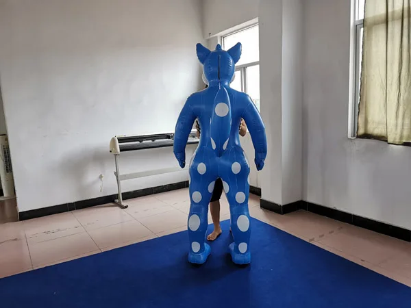 Customizable PVC Cartoon Inflatable Wolf Suit - Durable & Fun