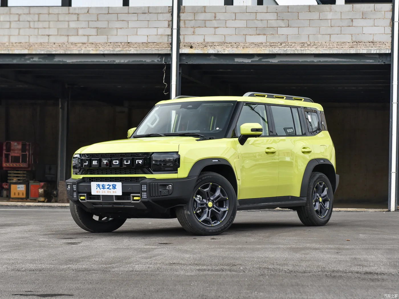 Chery T2 Jetour Hybrid SUV - 208km Range, 200-250ps Power