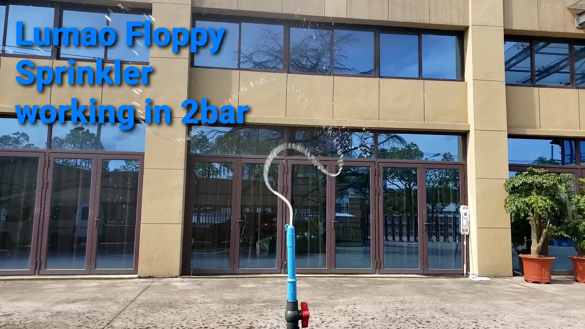 The Floppy Sprinkler Overhead System,Rain On Demand. Water Saving ...