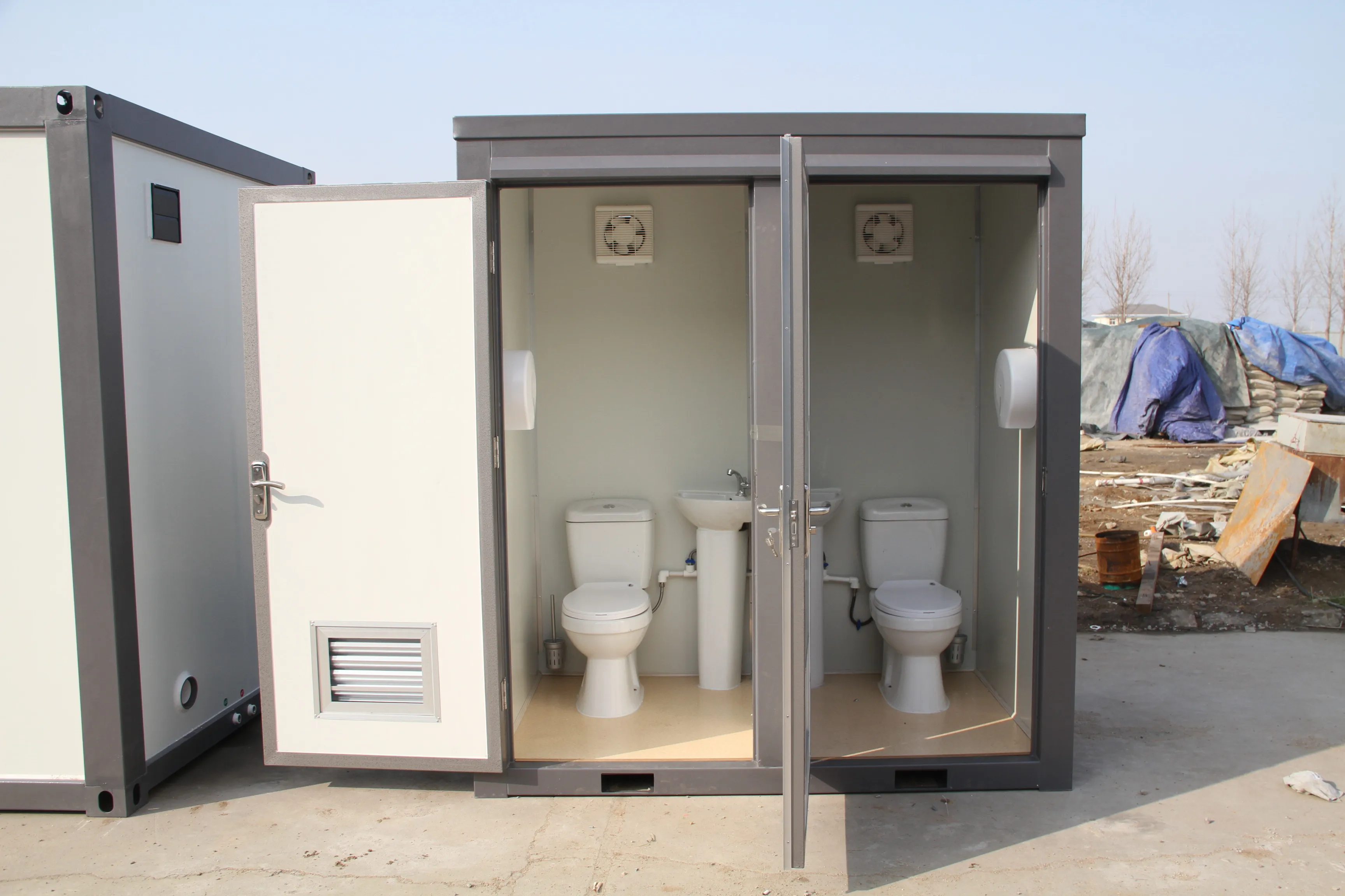 Outdoor Prefab Mobile Wheelchair Toilet for Disabled