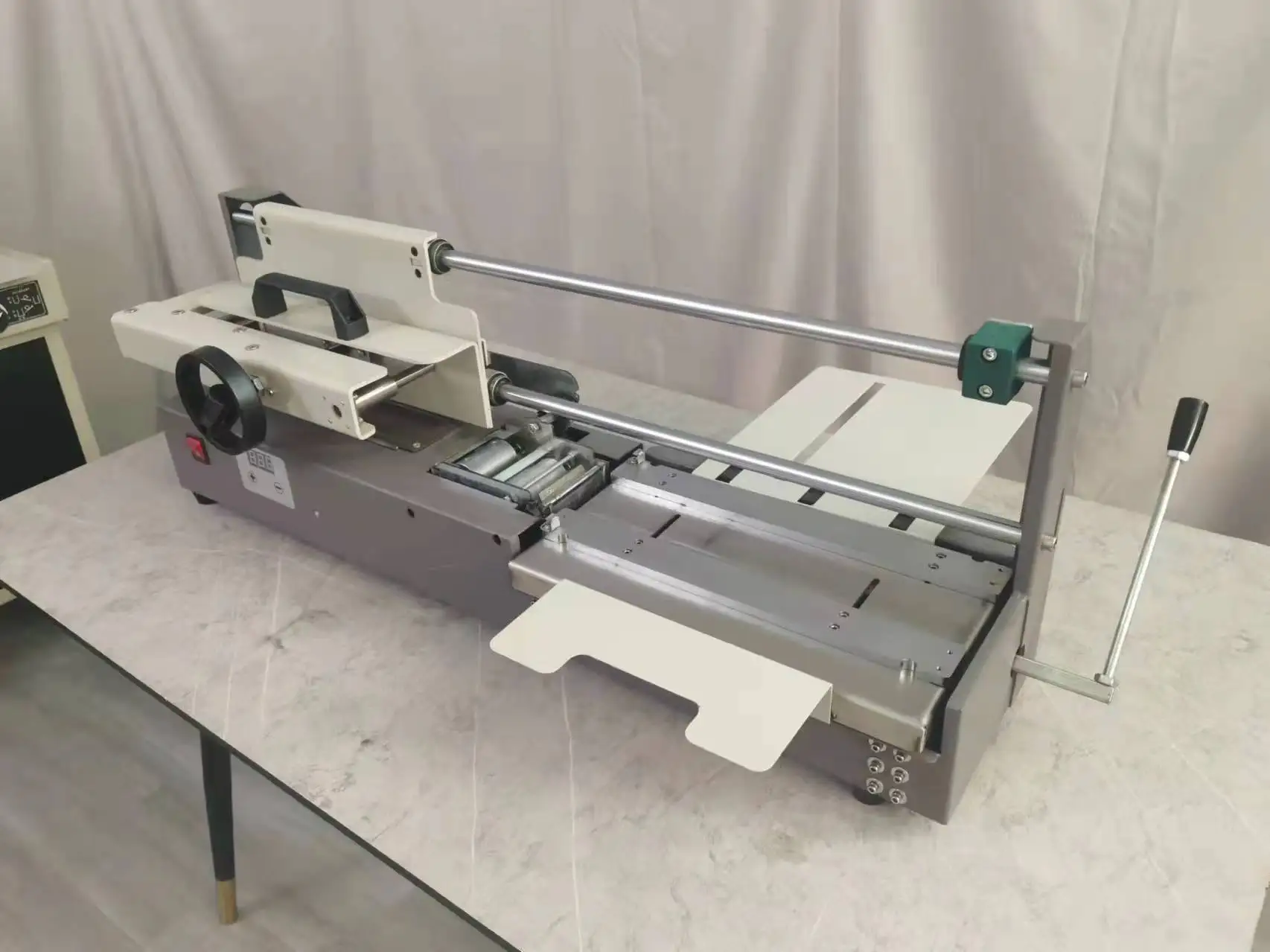 Hardcover Book Binding Machine - Manual Hot Melt Glue