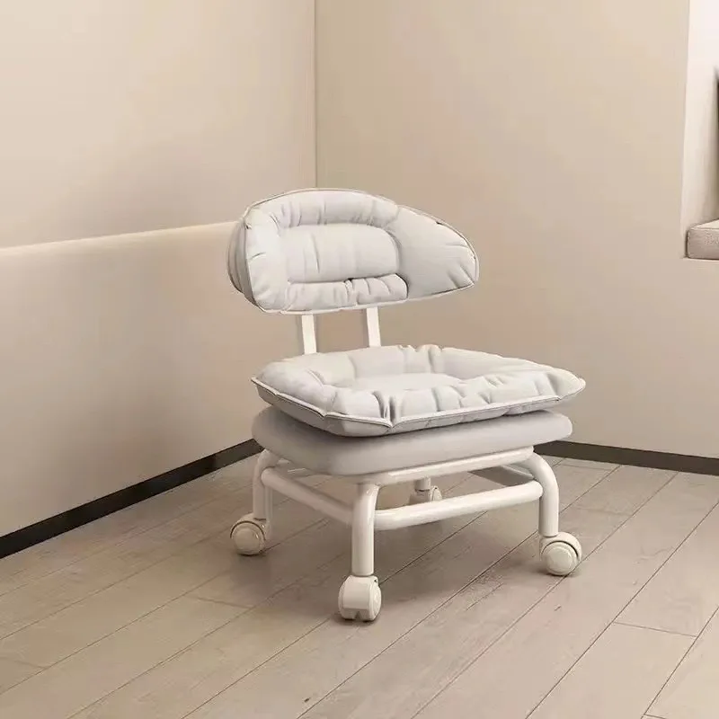 Household Universal Wheel Stool Home Pulley Low Stool Kids Chairs ...