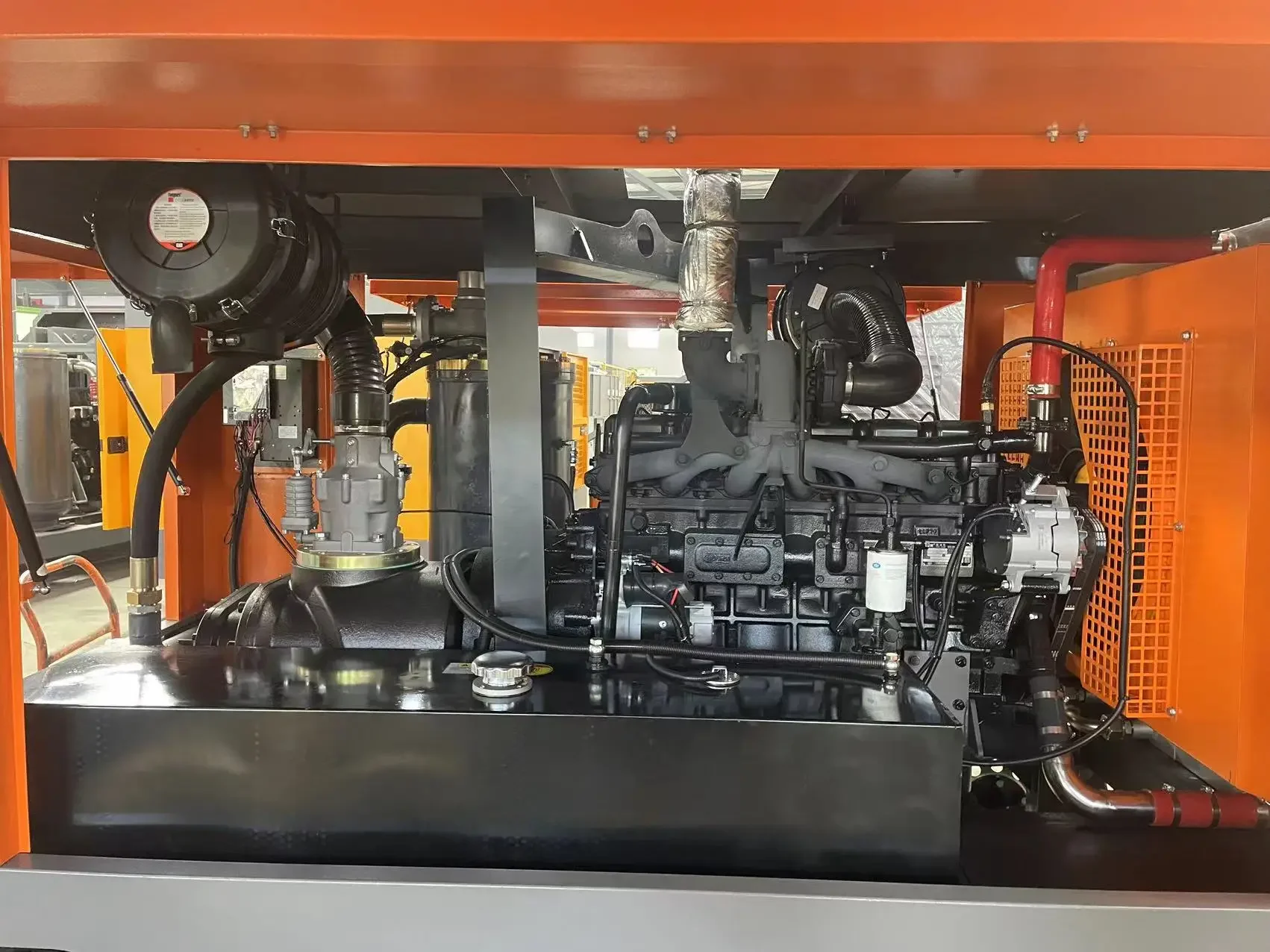 Portable Low-fuel Consumption Diesel 13m3/min 10bar 110kw Precision ...