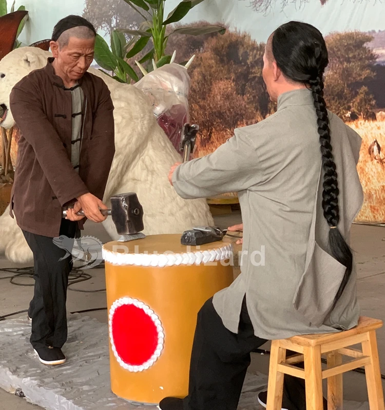 Artificial Movie Realistic Animatronic Silversmith Model for Attraction ...