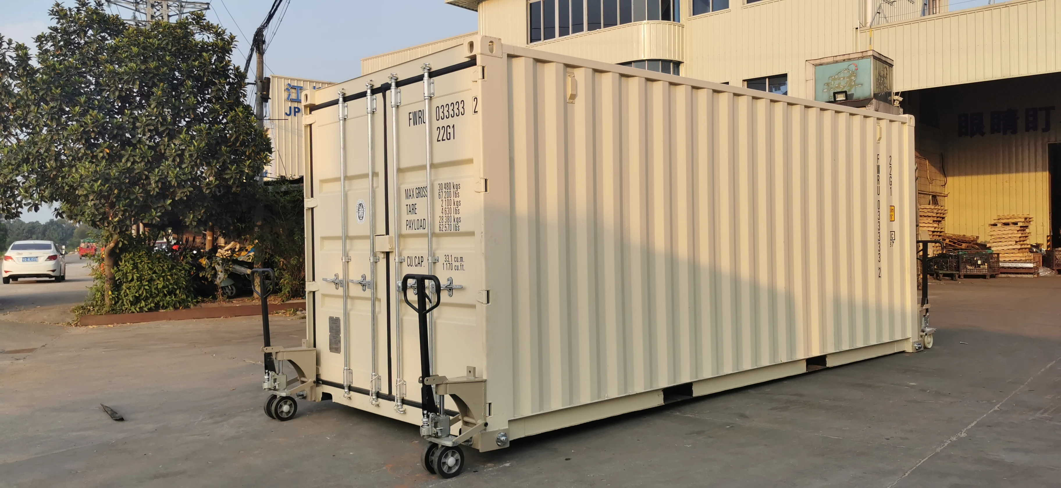 8 Tons for 4pcs Hydraulic Lifting Caster - Container Mobility