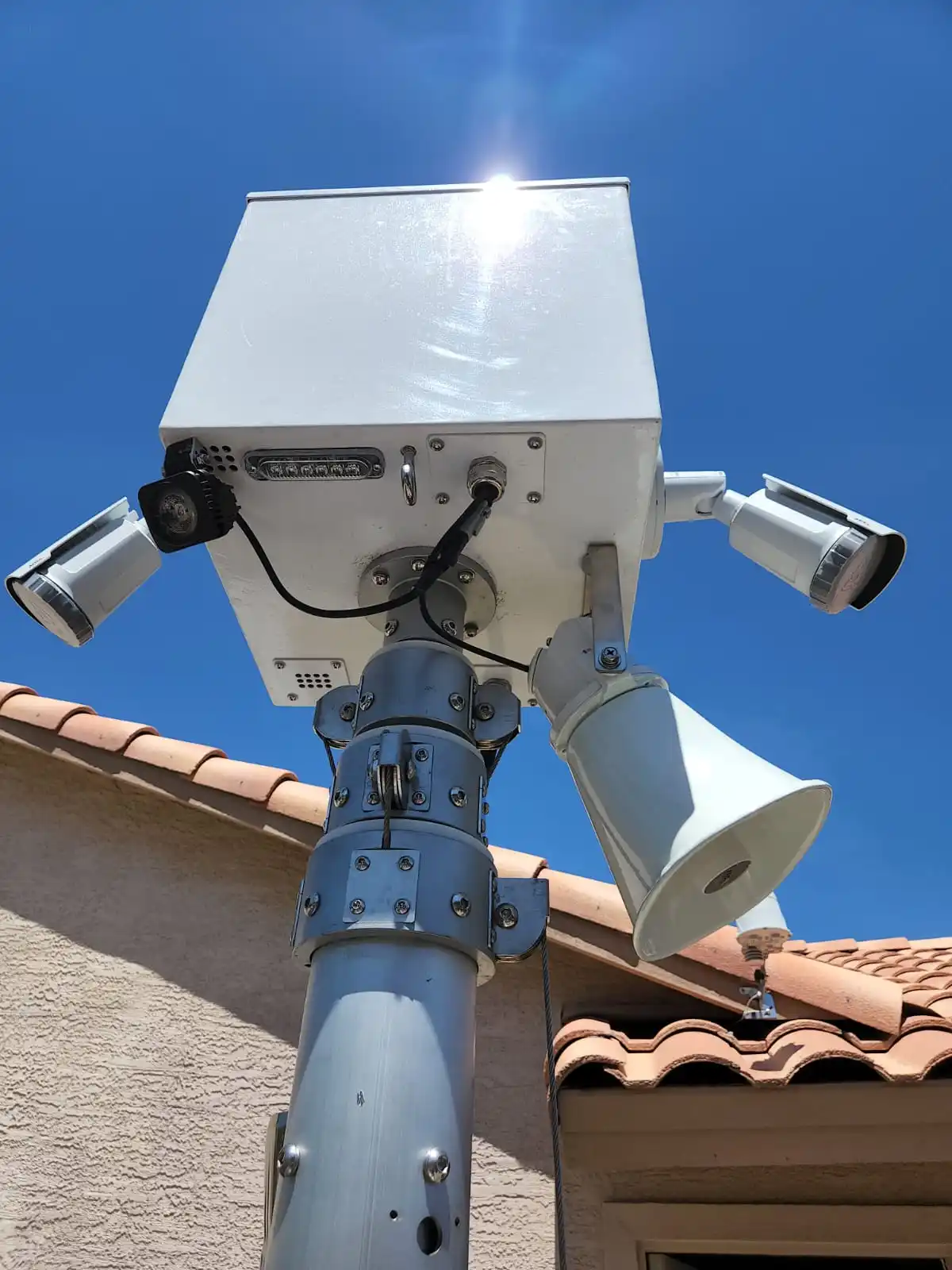 Univ Power Solar Security Camera Trailer Surveillance Tower