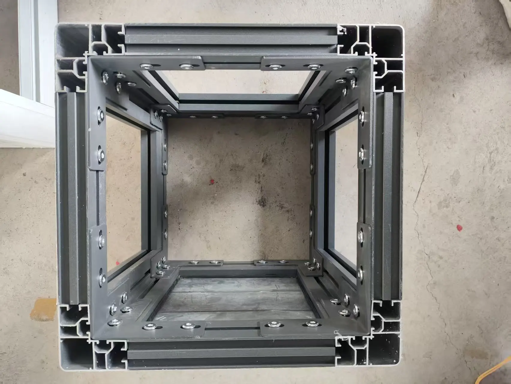 Home Elevator Shaft, Elevator Frame, and Aluminum Alloy Shaft That Are ...