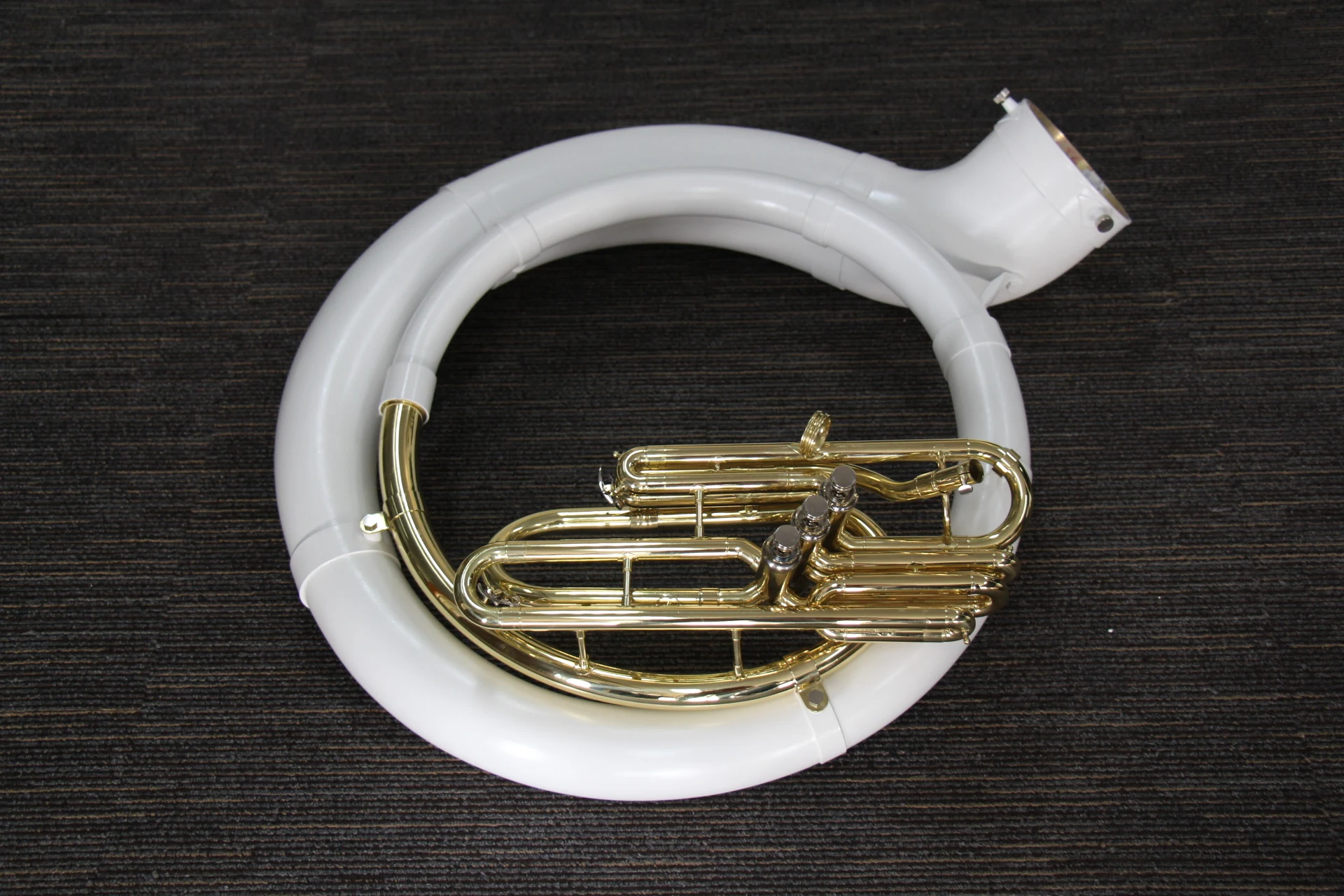 Alibaba.com: Glassfiber Sousaphone Bb, Gold Lacquer Finish, Top Grade ...
