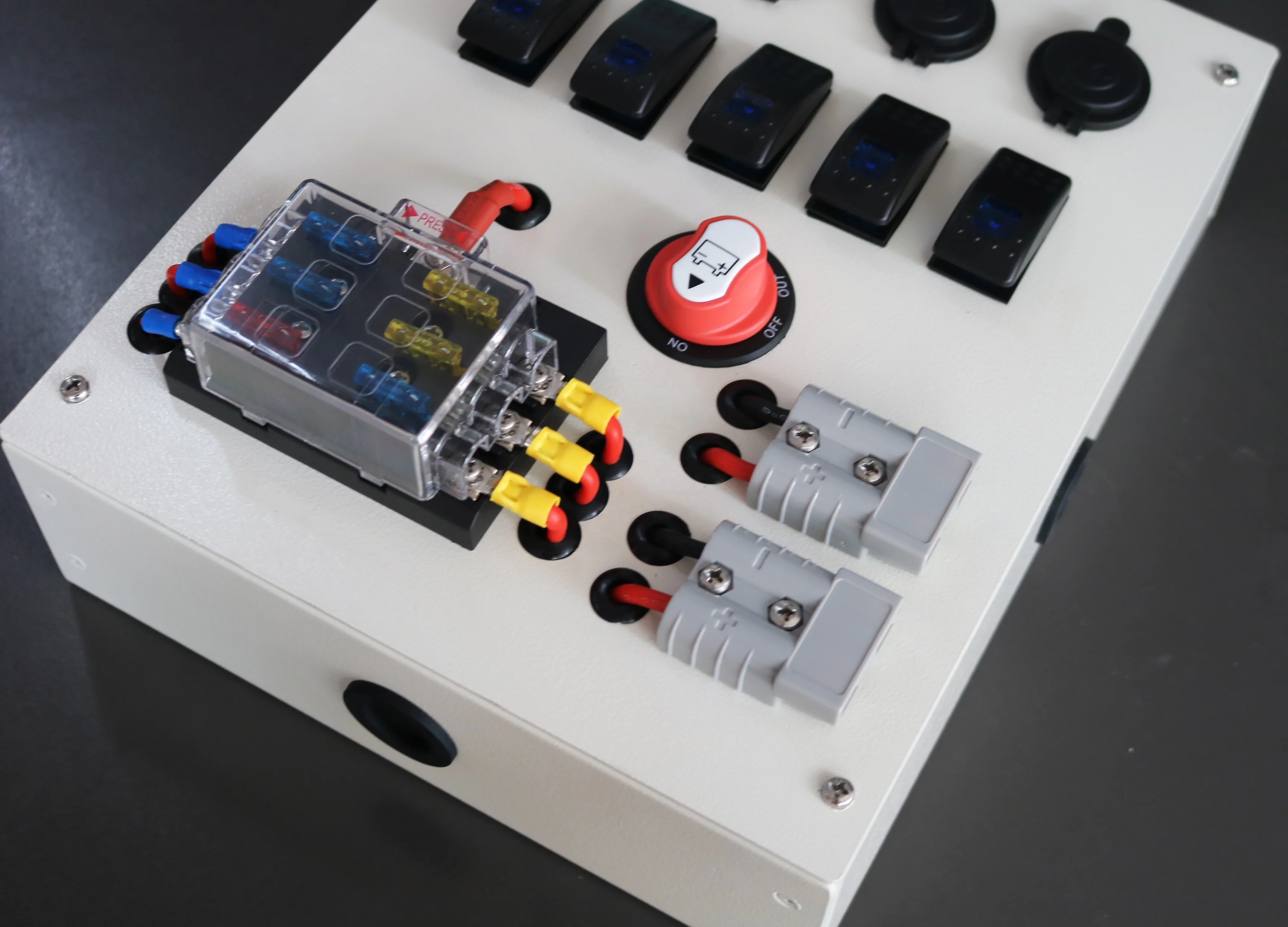 12v Home Electric Distribution Box 2 X Anderson Power Distribution ...