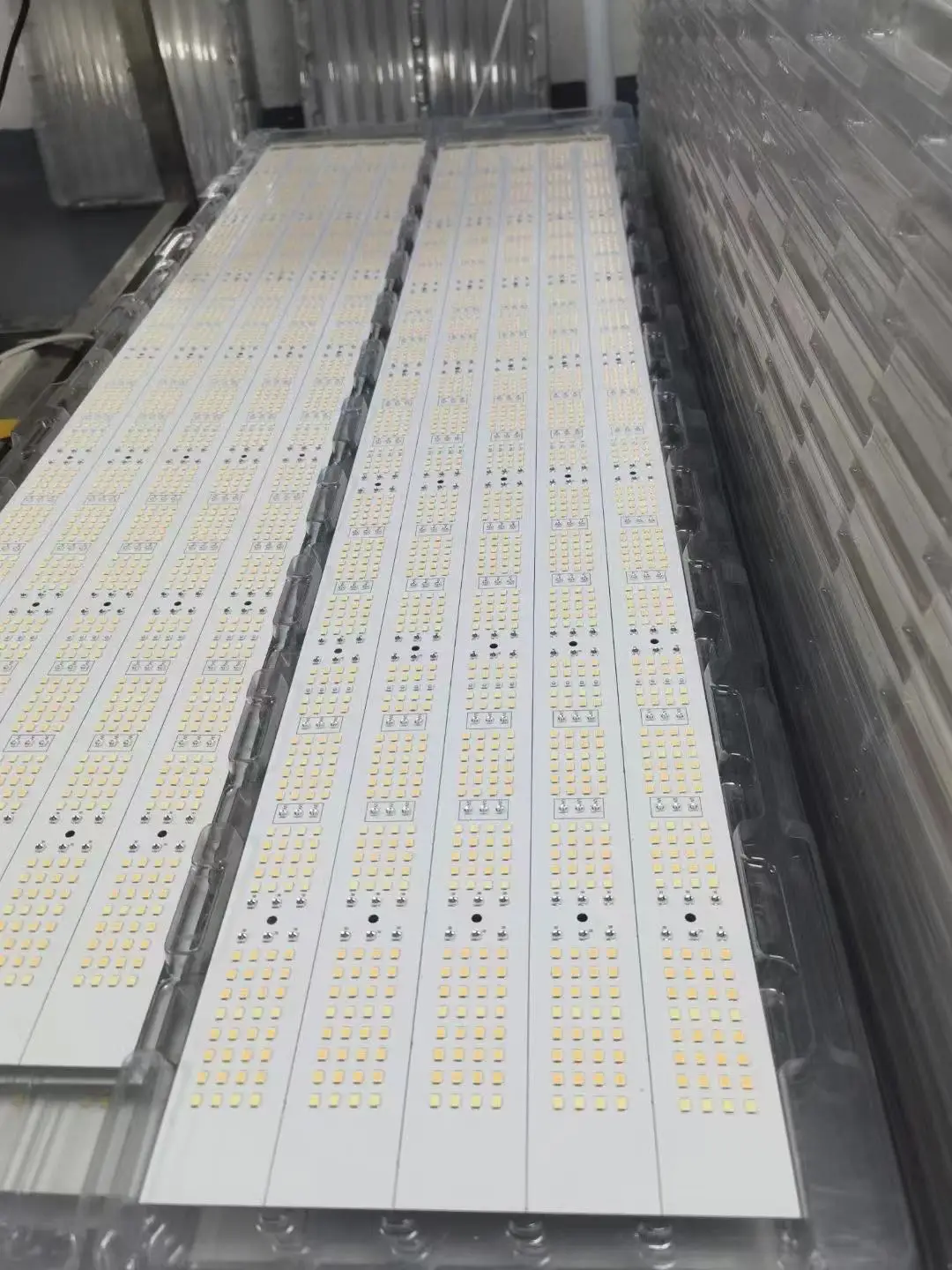 Factory Custom Full Spectrum Uv Ir Pcb Fpc Circuit Board For Led Strip ...