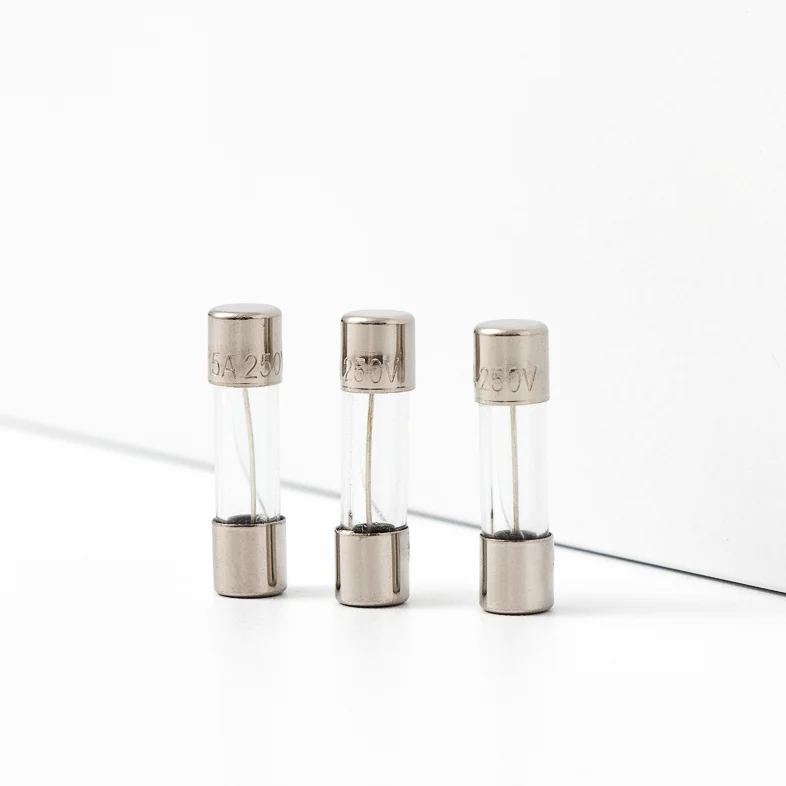 IEC 15A Fast Blow Glass Fuses 5x20mm Automotive Electronic Glass Tube ...