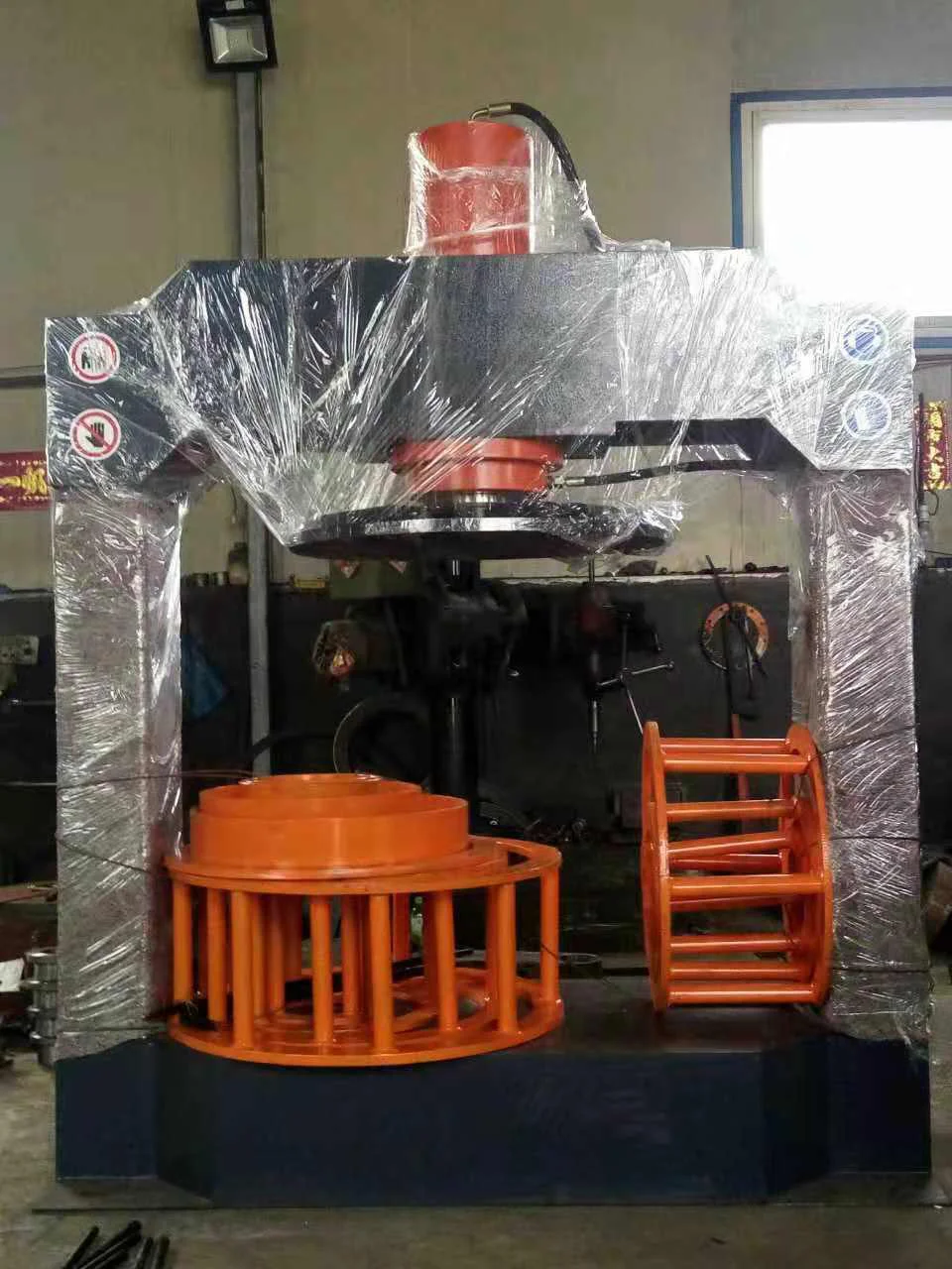 160T Tyre Press Machine - High Safety & Efficient Assembly