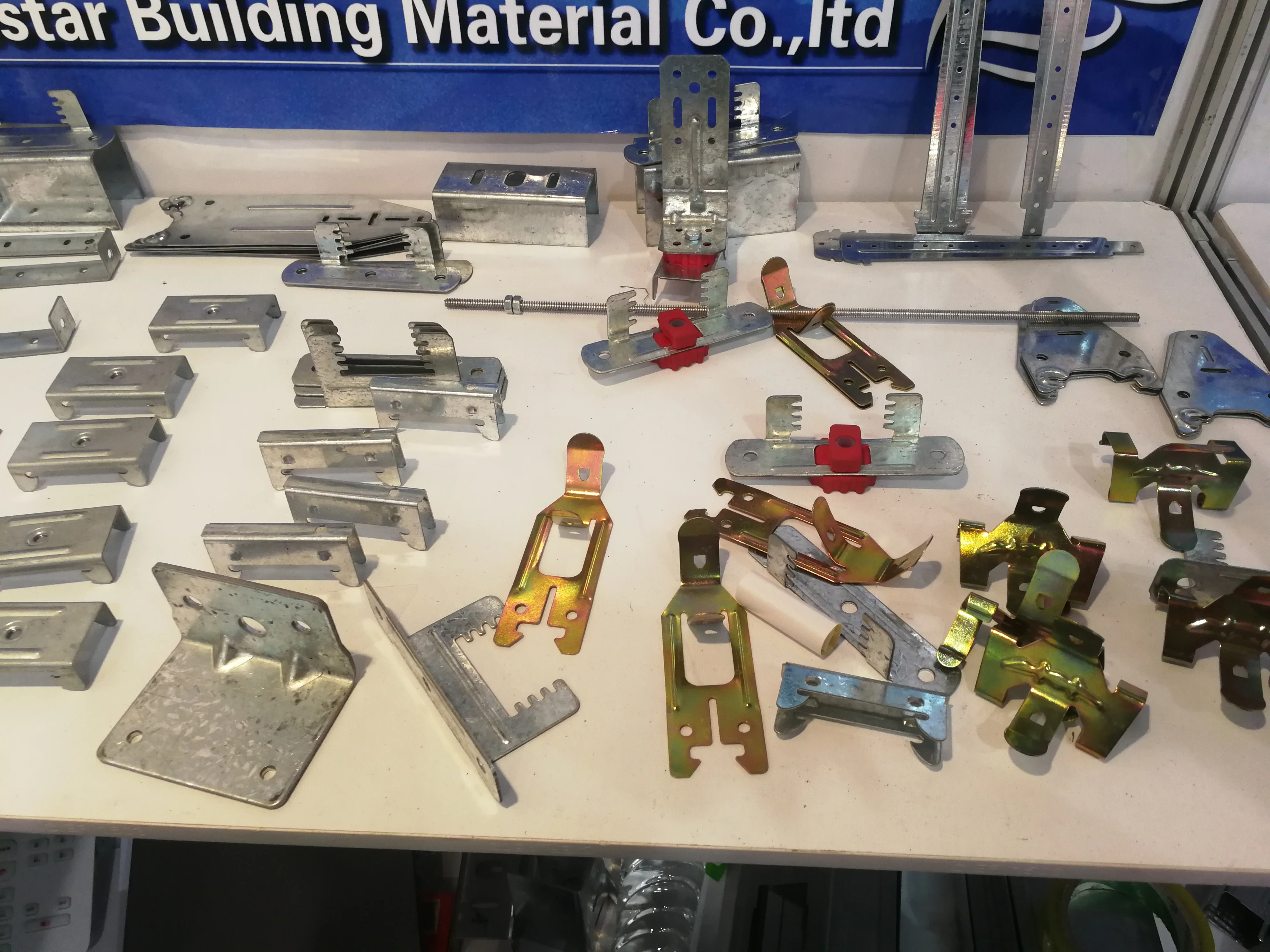 False Ceiling Furring Metal Furring Channel Resilient Clip - Buy False ...