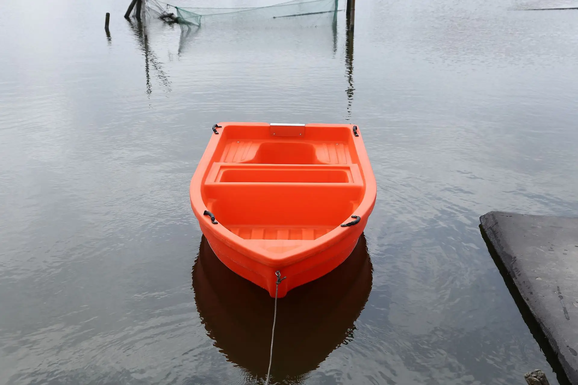 Customized Assault Boat - Durable Plastic River Cleaning Boat