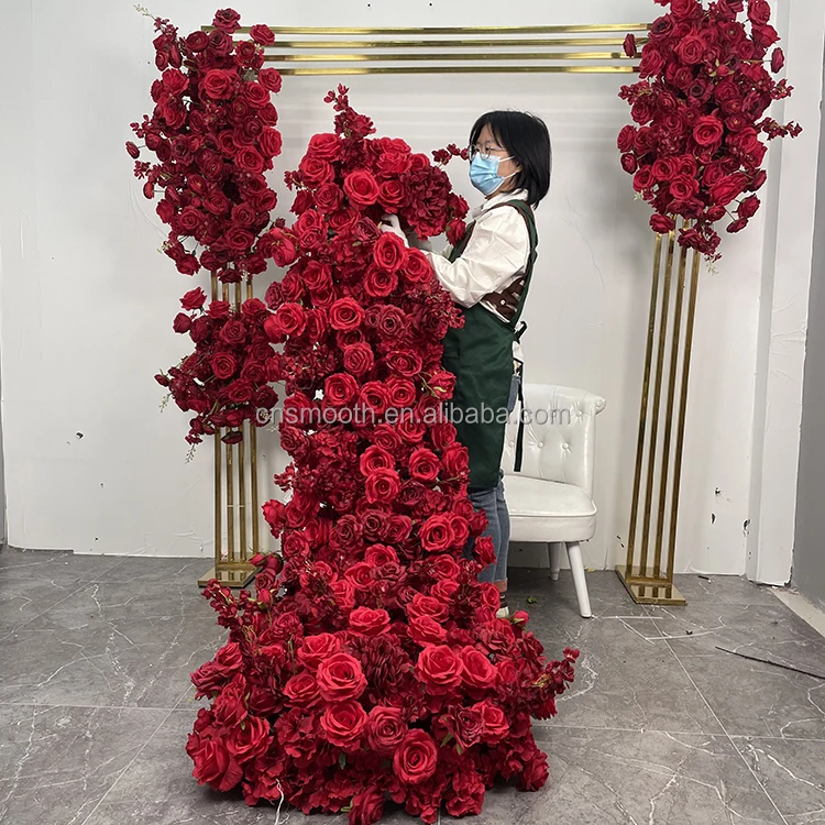 Silk Red Rose Arrangement - Elegant Table Runner for Events