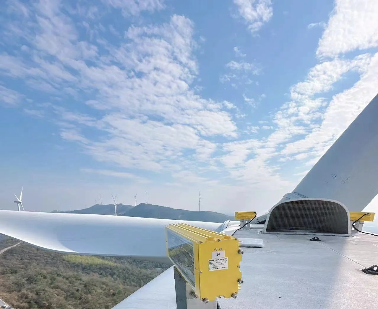 Radar-activated Obstruction Lighting For Wind Farms,Hiol High Intensity ...