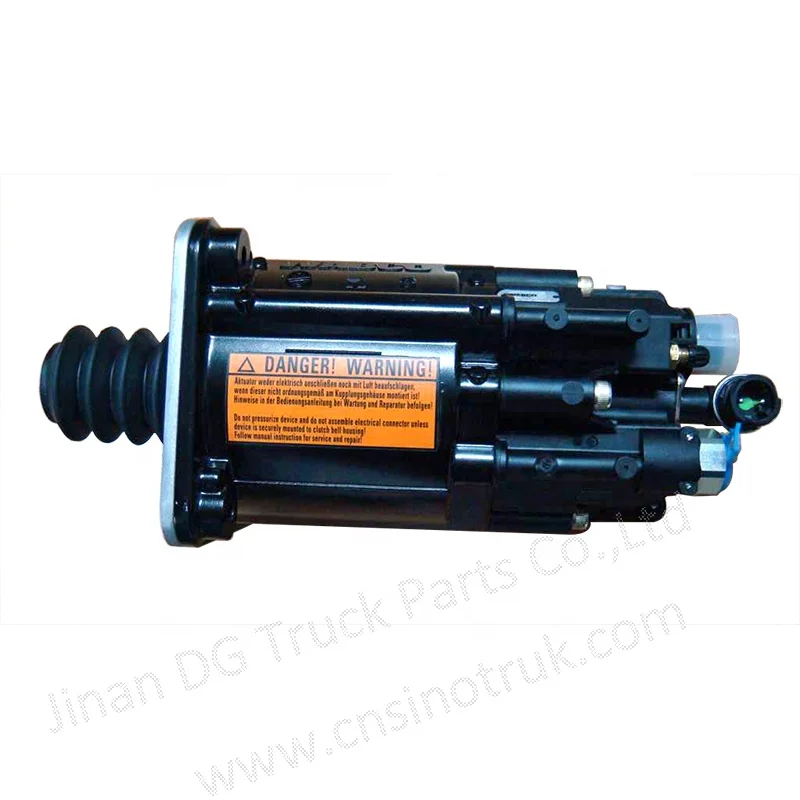 Genuine Sinotruk HOWO Parts - Clutch Booster Wg9700240035