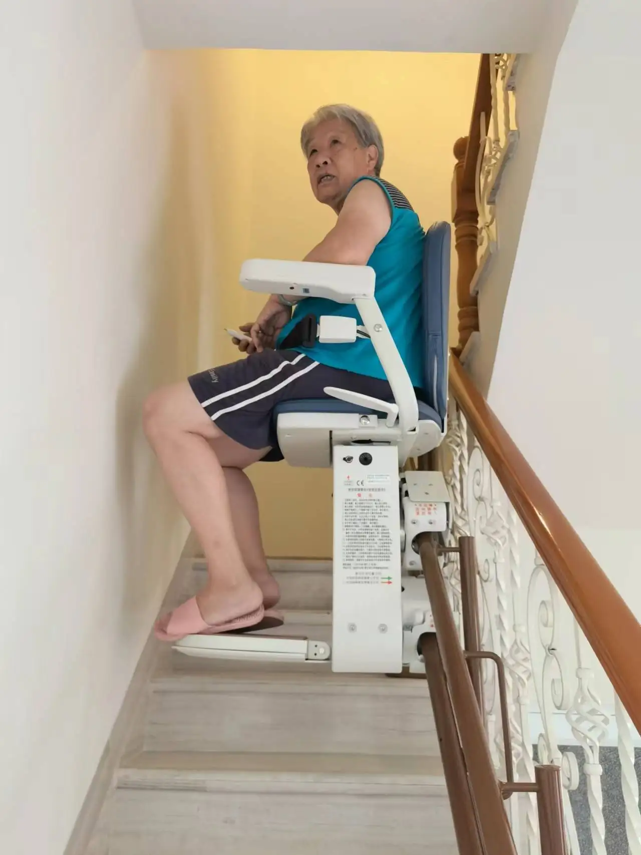 Home Inclined Seat Lifts - Mini Stair Lift for Sale