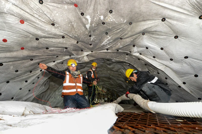 60 Mil Polyethylene Roll Hdpe Pond Liner Repair Kit Geomembrane Liner ...