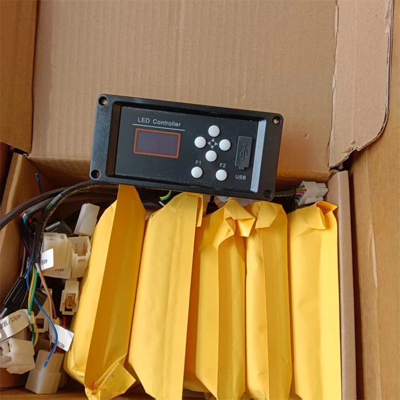 High Performance Bus LED Display Controller Switches Bus Route Voice ...