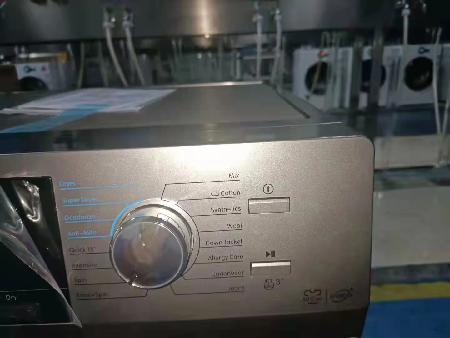 4.5cuft/18kg Front Loading Washing Machine - Efficient & Durable