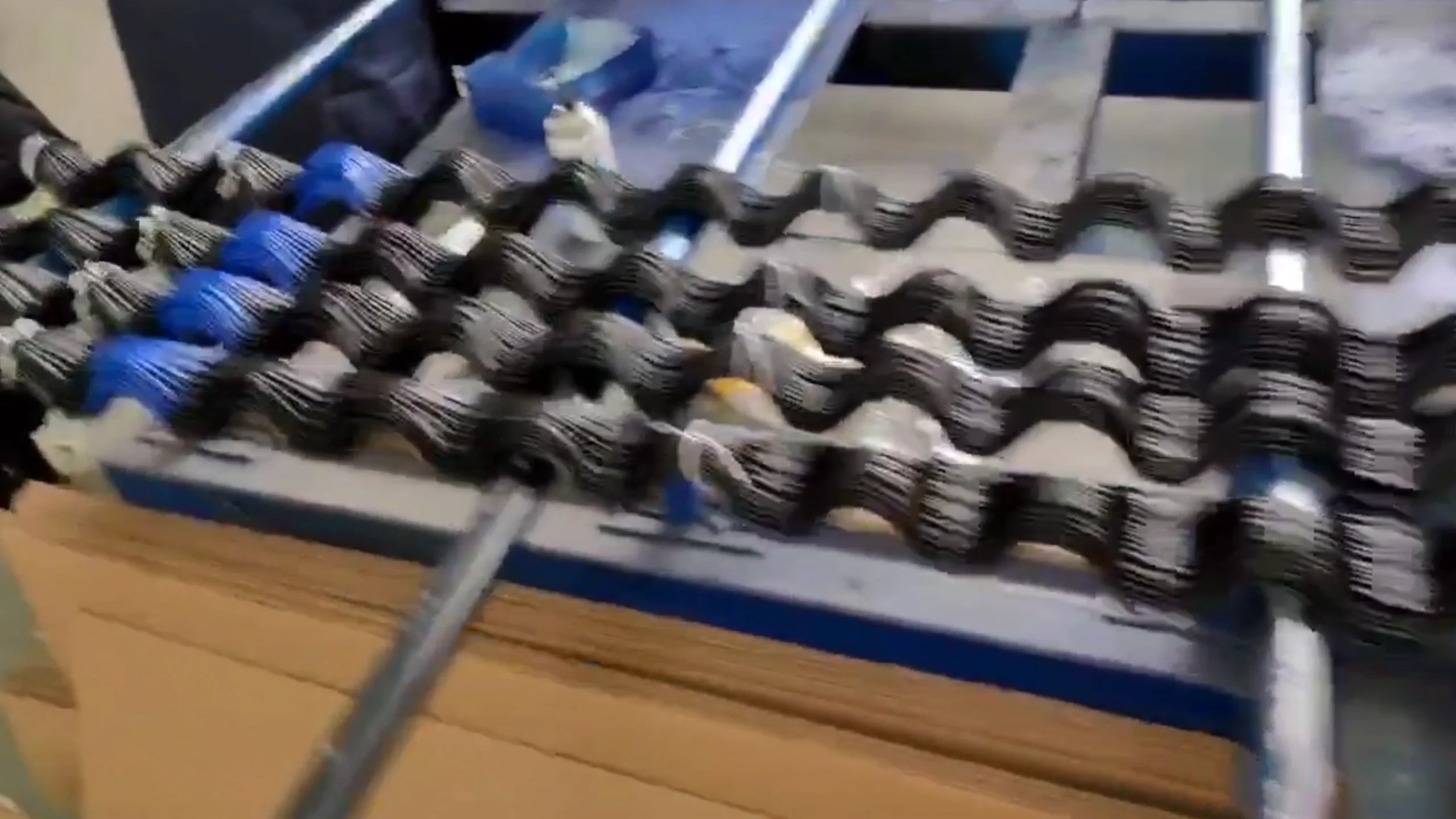 Low Cost Lock Channel And Wiggle Wire Greenhouse Spring Wire Lock - Buy ...