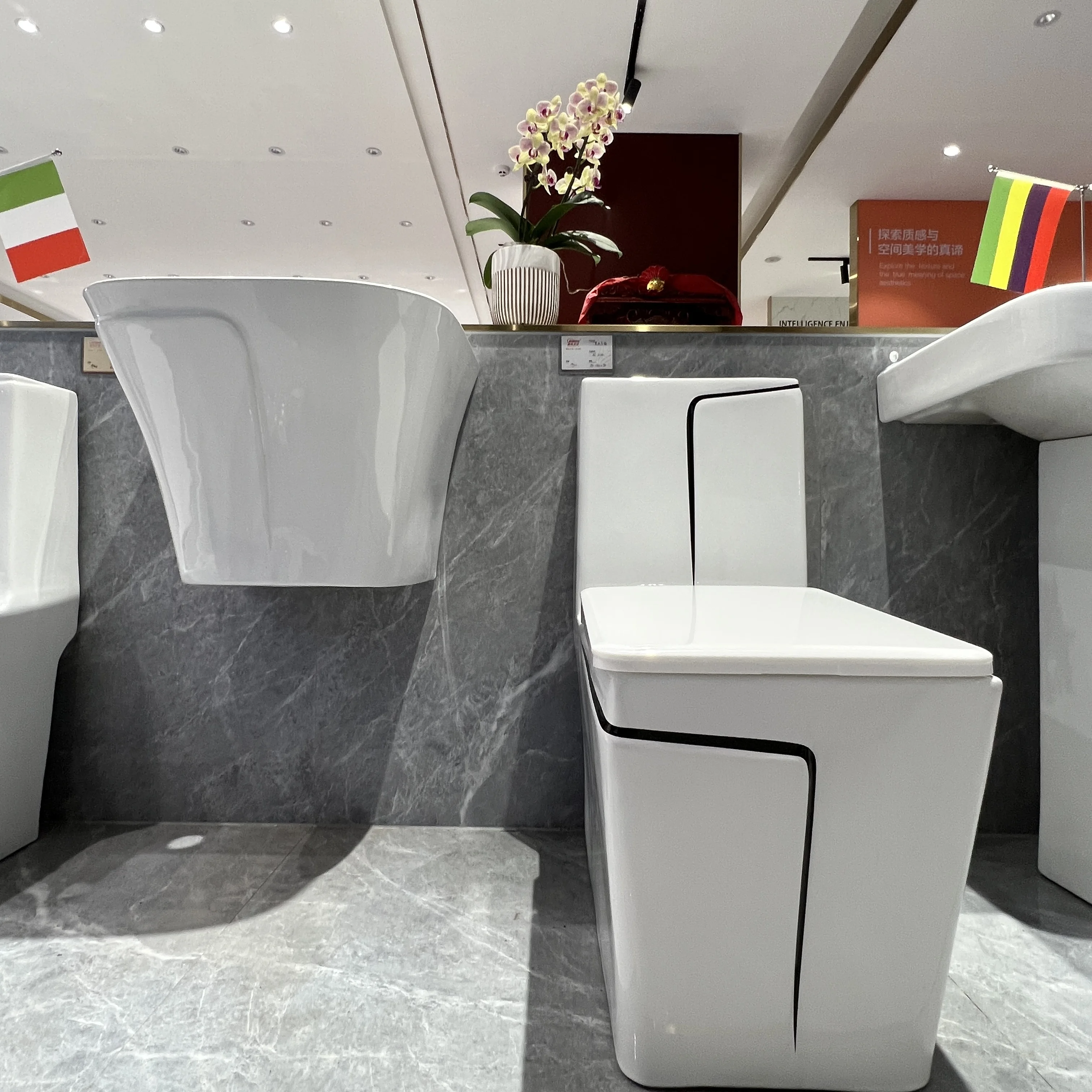 Commode Toilet Bowl Water Closet Siphonic Ceramic Luxury Carton Packing One Piece Modern ...