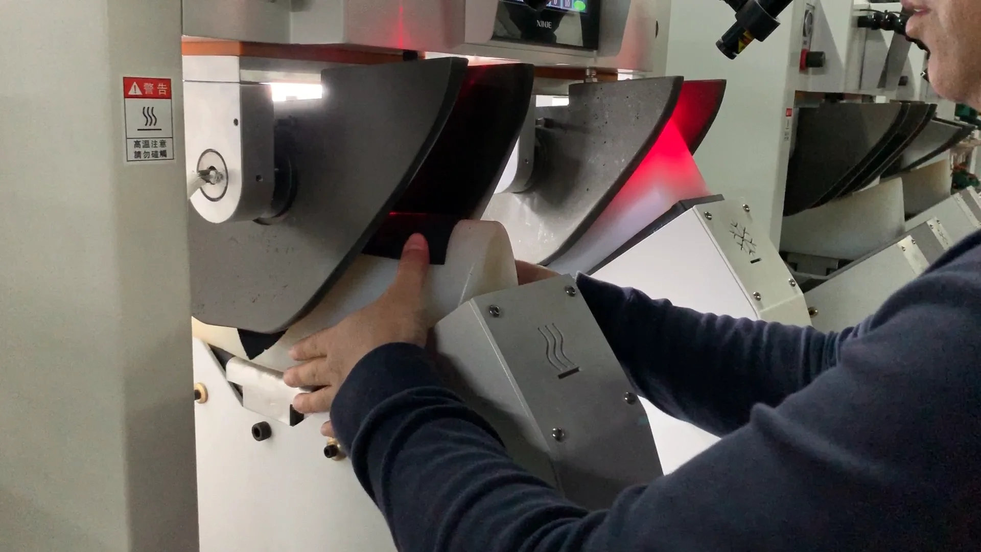 Shoe Making Machine For Repair Boot Vamp Crimping-3d Shaping Machine ...