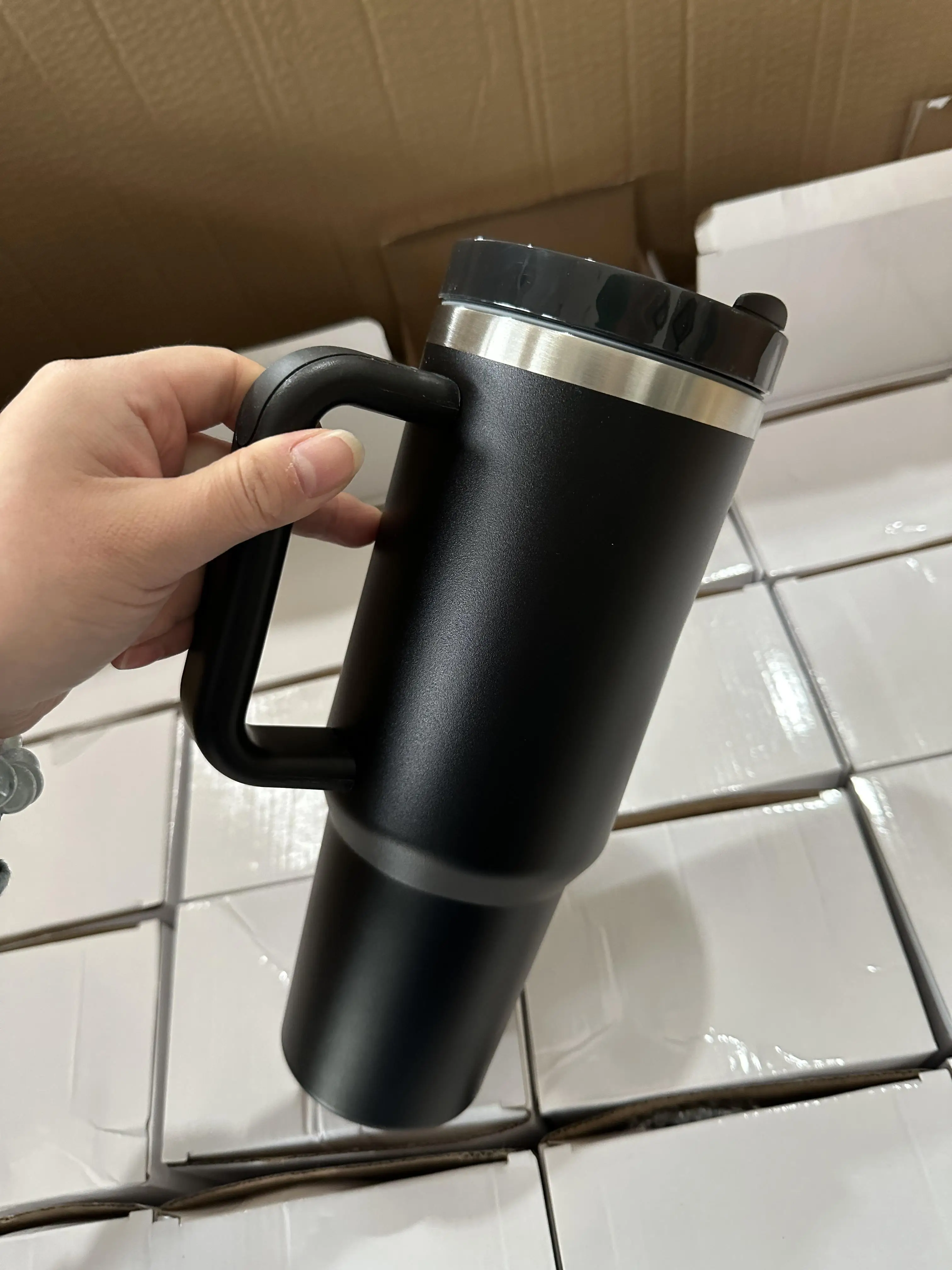 W017 Multiple 40 Oz Mug Keeps Cold Travel Cup Vacuum Insulated ...