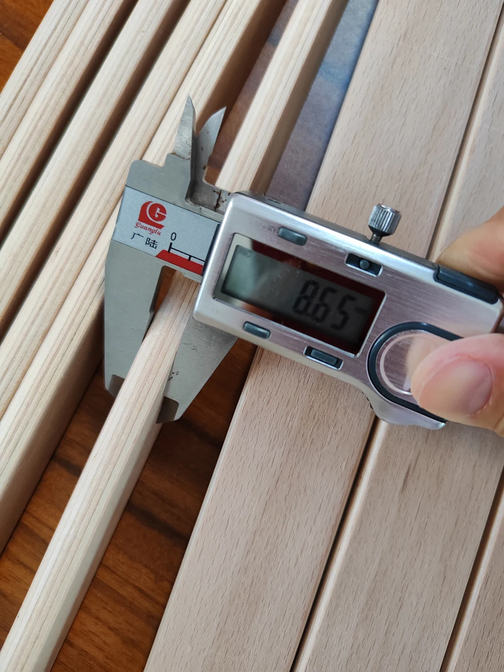 8mm Beech Sprung LVL Bed Slats - FSC Certified & Durable