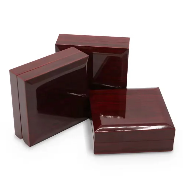 Wooden high-gloss paint LED light jewelry box burgundy jewelry pendant ...
